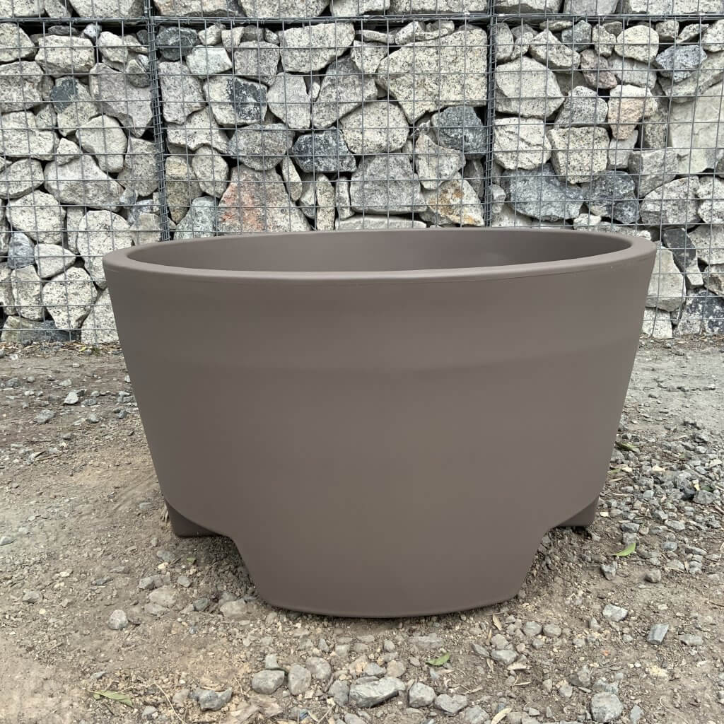 The Capri Pot 80 Colour Clay (Resin) - Sutton Manor Nursery